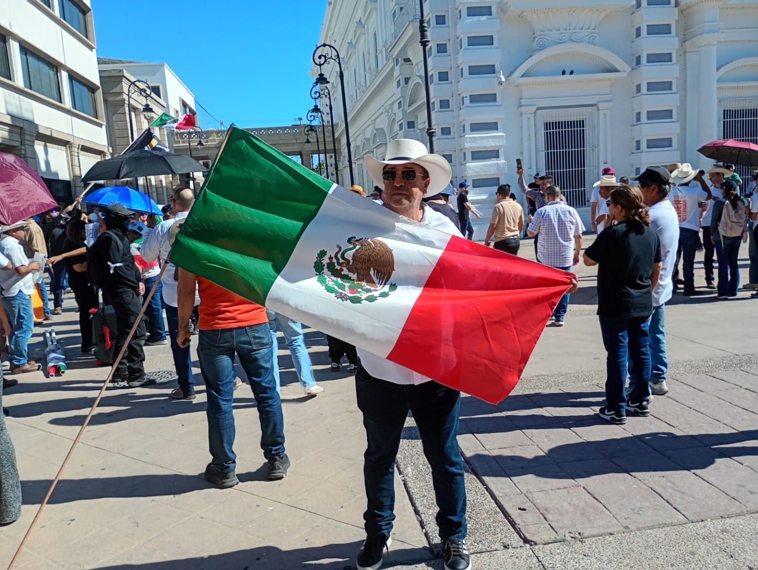 Generación Z, de Hermosillo, convocó a marcha contra los gobiernos ...