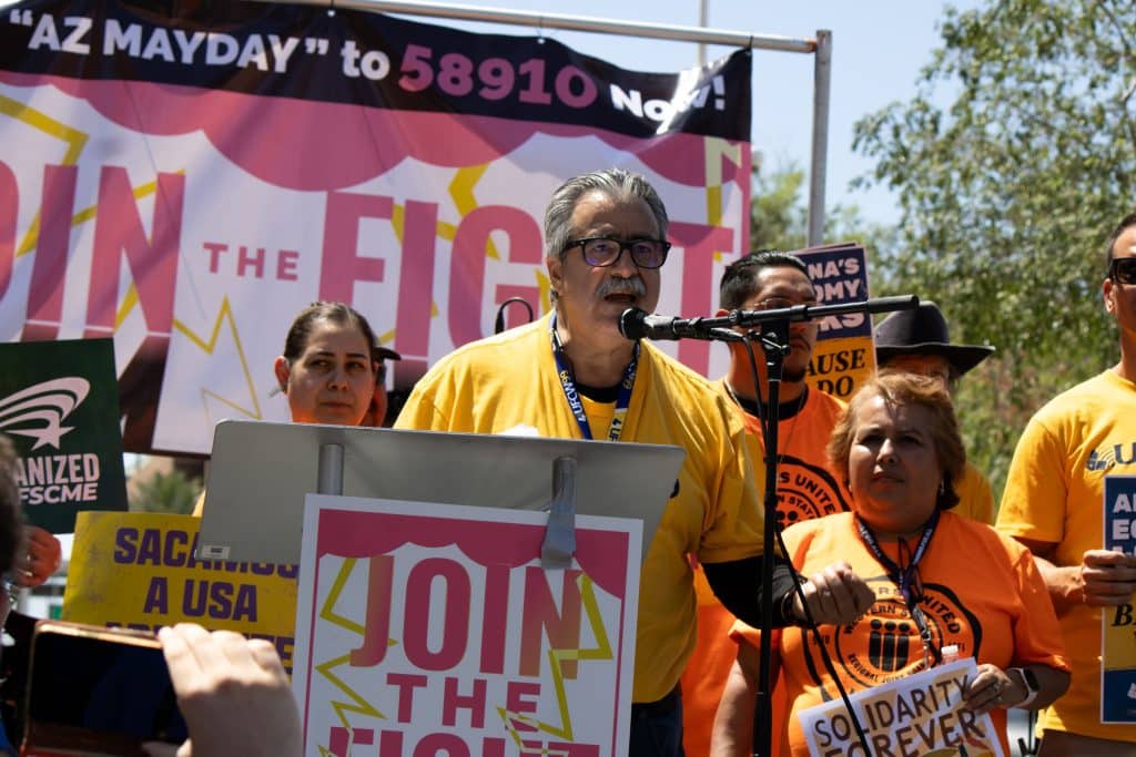Activista sindical detenido por la Policía de Mesa durante un operativo ...