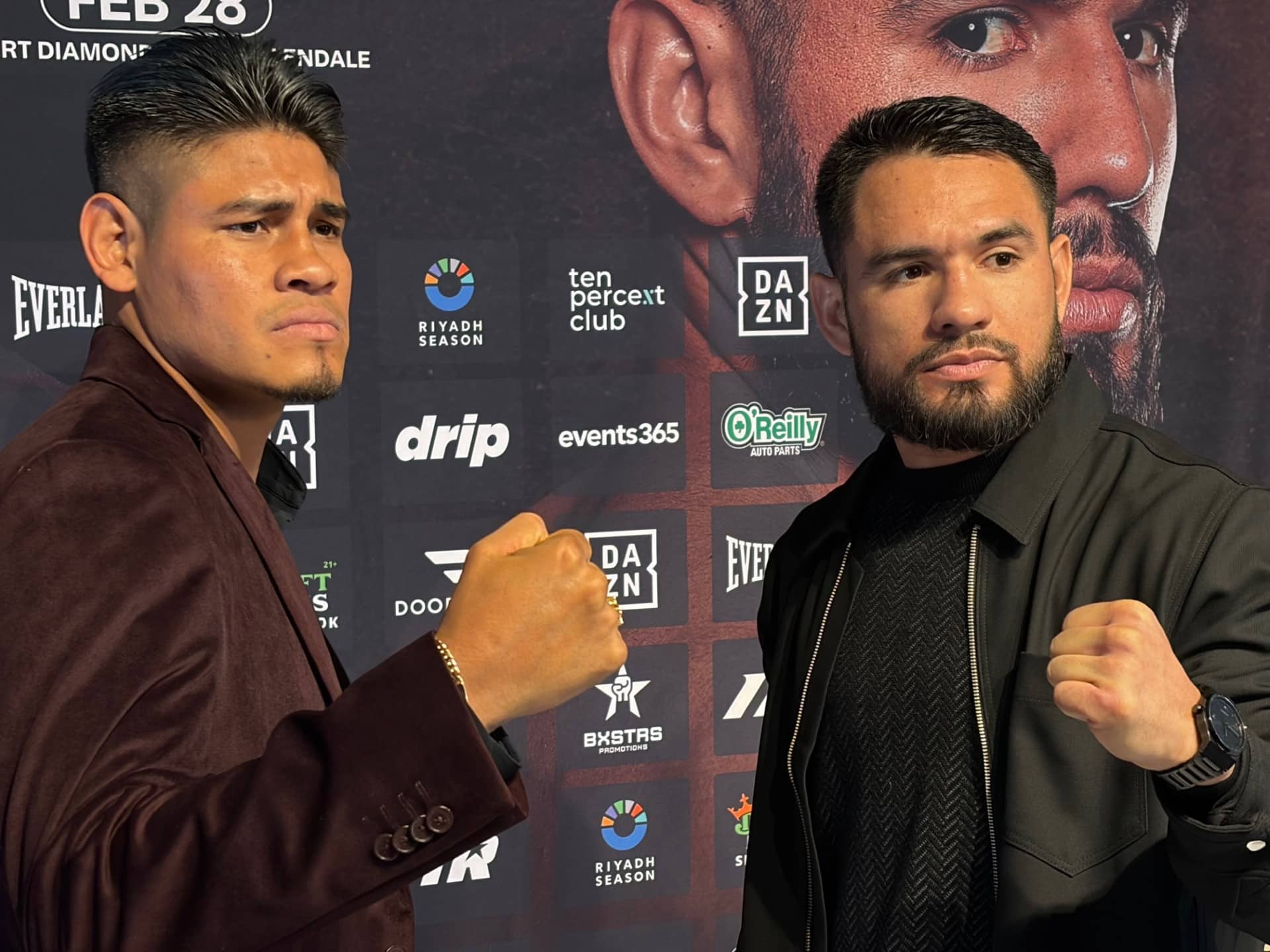 "Vaquero" Navarrete y "Sugar" Núñez chocarán en Phoenix por unificación ...